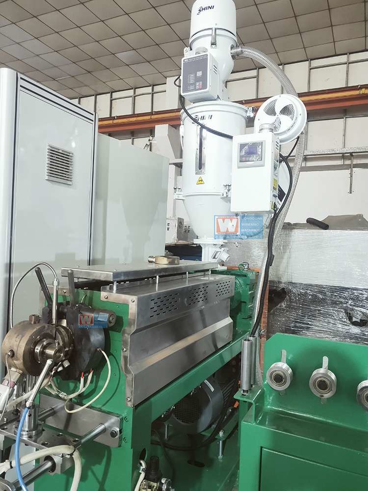 Twin Screw Cable Extruder Machine Multimode Take Up Power 3.75KW